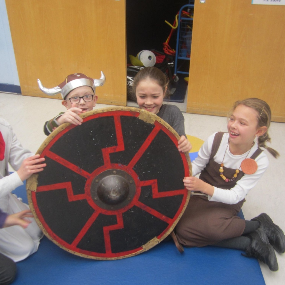 Temple Mill Primary School - Anglo-Saxon Workshop